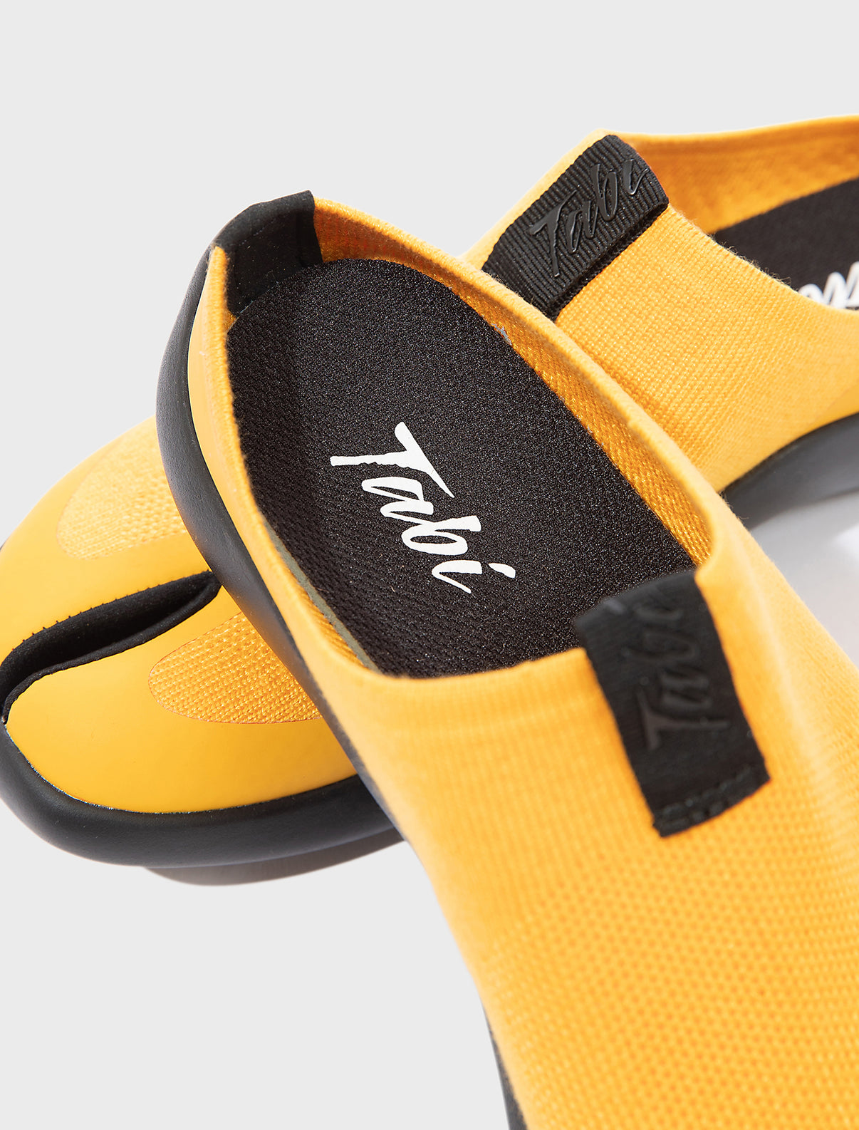 Tabi Mules Men - Yellow/Black – Tabi Footwear